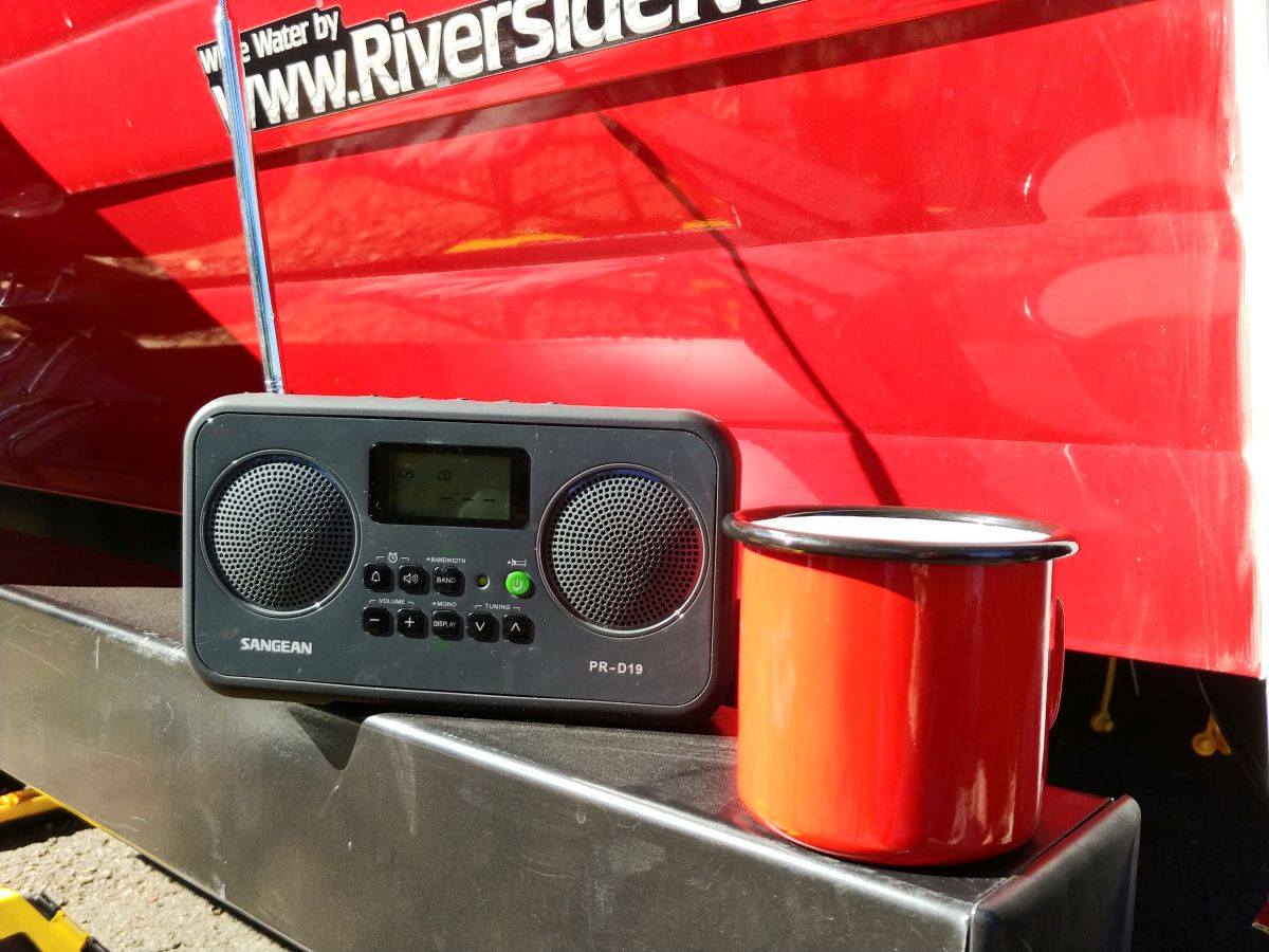 The perfect camping radio - Our Retro Camper